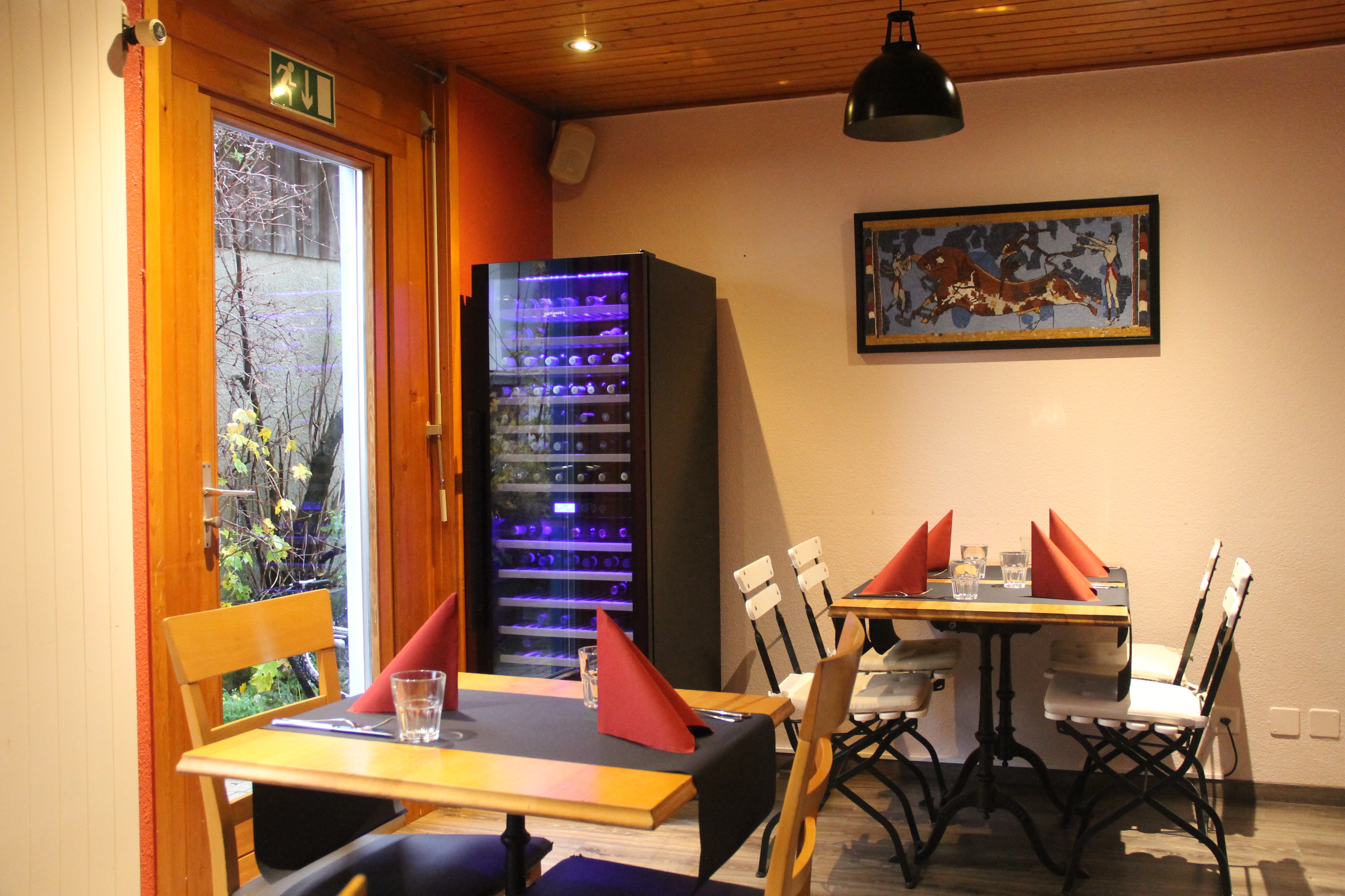 NOTOS Restaurant